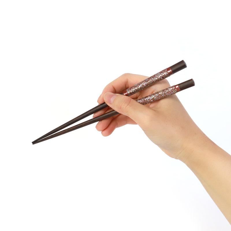 みよし漆器本舗 お箸 天然木製 23cm 21cm 日本製 貝時雨 はし おしゃれ 大人 プレゼント ギフト 滑らない 結婚祝い かわいい 女性 男性 キラキラ 貝細工 お土産 普段使い 来客 ...