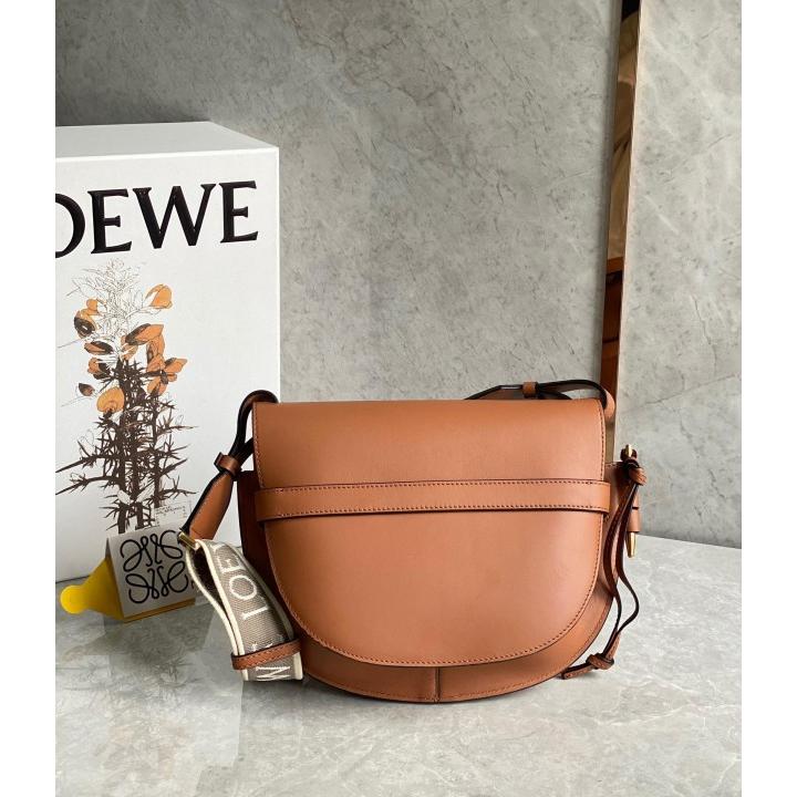 LOEWE ロエベ loewe ゲートデュアル バッグ (ソフトカーフ&ジャ LOEWE ロエベ loewe ゲートデュアル バッグ (ソフトカーフ&ジャ