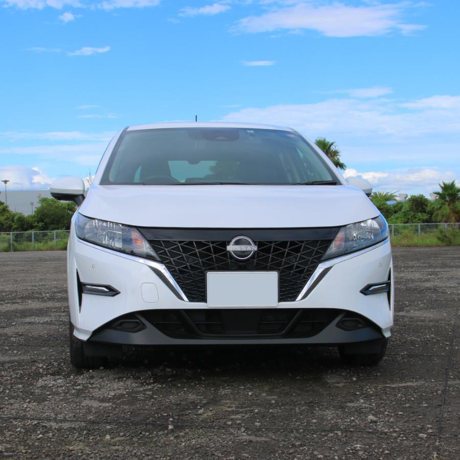 日産 ノート e13 パーツ サイドダクトガーニッシュ 2P 新型 NOTE E13 e-POWER : MKCORPORATION - 通販 - Yahoo!ショッピング