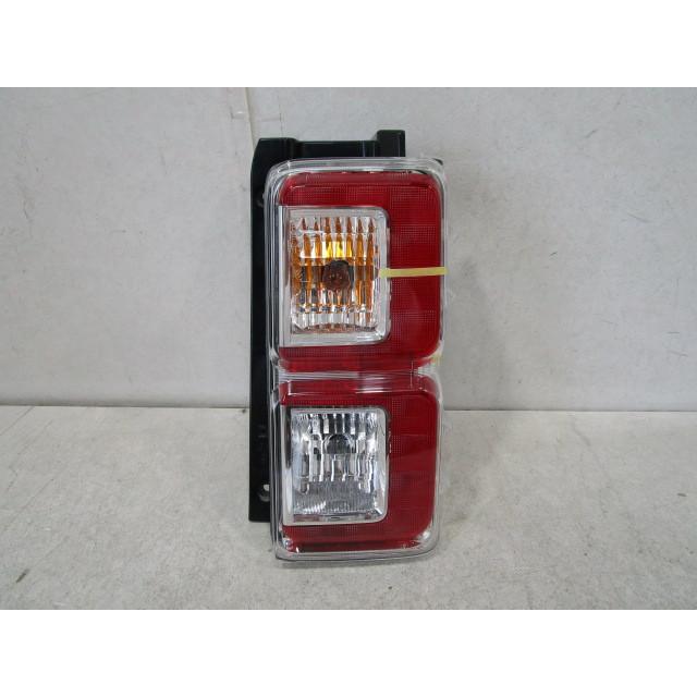 ダイハツ ウェイク LA700S/LA710S 純正 右テールライト : 株式会社MKParts - 通販 - Yahoo!ショッピング