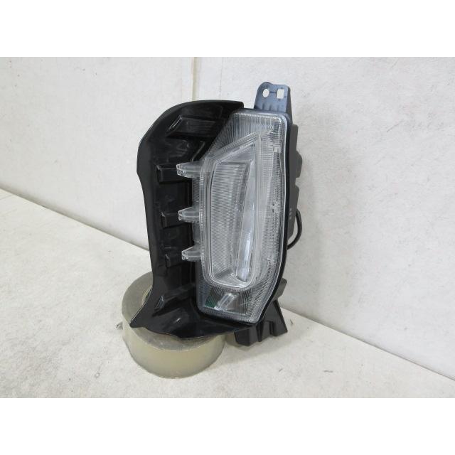 良品 トヨタ プリウスα ZVW40/ZVW41 後期 純正 左デイライト : 株式会社MKParts - 通販 - Yahoo!ショッピング