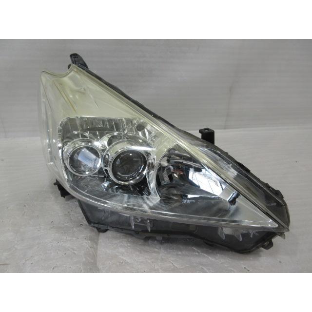 トヨタ プリウスα ZVW40/ZVW41 前期 純正 LED 右 ヘッドライト : 株式会社MKParts - 通販 - Yahoo!ショッピング