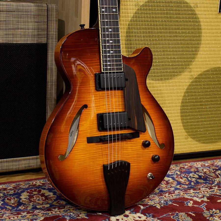 Sadowsky/Frank Vignola Model SNB (Sienna Burst) A2280【在庫あり】 :ka-g-092223-on10:宮地楽器Yahoo!店 - 通販 ...