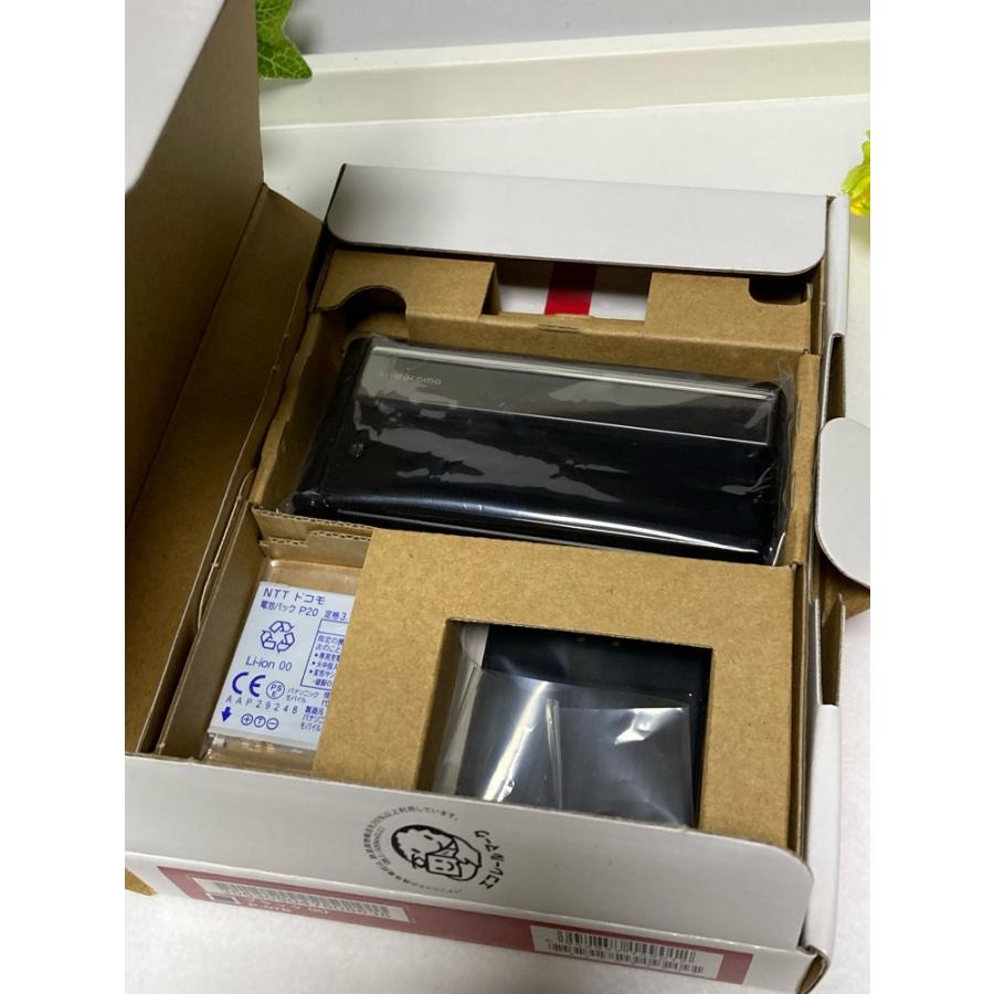 新品未使用 docomo STYLE series P-07B ブラック★ 現品のみ 判定〇 携帯電話 希少 生産終了品 A7091 ...