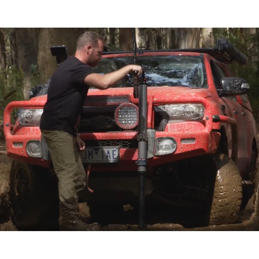 ARB 【ARB】1060001（MEET JACK）油圧式 ジャッキ 2t / 2000kg ＋ 10100111（Jack Base ...