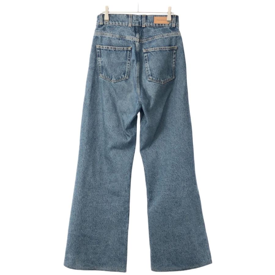 TOM WOOD トムウッド CLAUDIA フレアデニムパンツ インディゴ TOM WOOD トムウッド CLAUDIA フレアデニムパンツ インディゴ