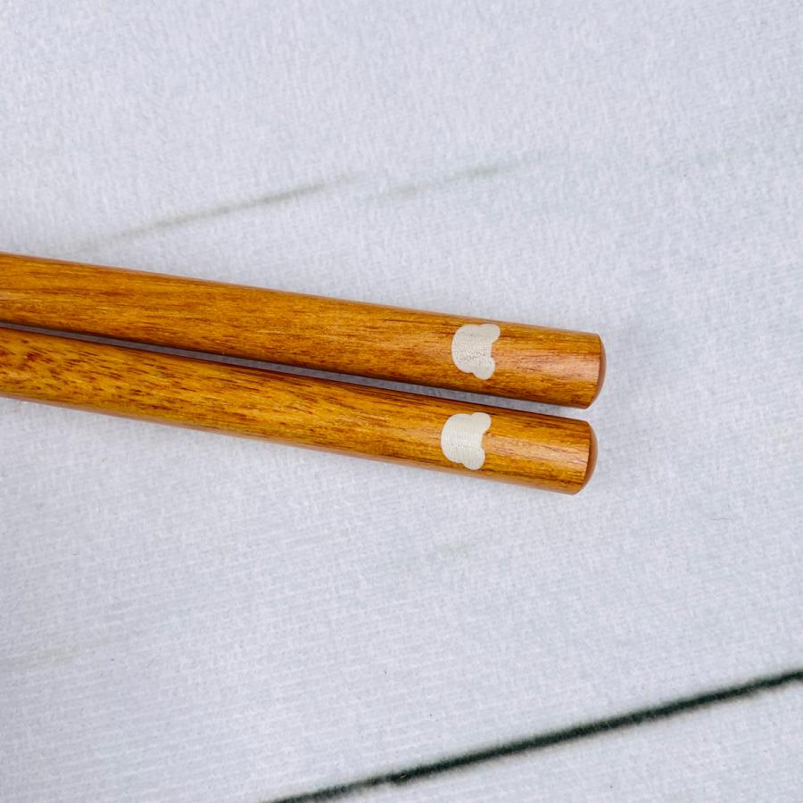 Q-LiA（クーリア） ほっこりモコモカ 箸＆箸置きセット : モフタス・ストア ヤフー店 - 通販 - Yahoo!ショッピング