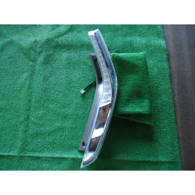 リーフ ZAA-AZE0 右テールランプ 26550-3NK1A (Mogee EO1670 CAA4) : リサイクルパーツモギー66 - 通販 - Yahoo!ショッピング