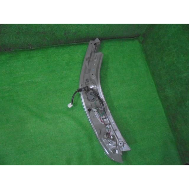 リーフ ZAA-AZE0 右テールランプ 26550-3NK0A (Mogee EQ309 CAA5) :000002002015500:リサイクルパーツモギー66 - 通販 - Yahoo ...