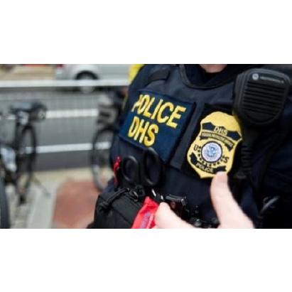 【4/5(日)5％OFFクーポン】DHS POLICE Panel パッチ イホワイト（718） : 総合エアガンSHOPモケイパドック ...