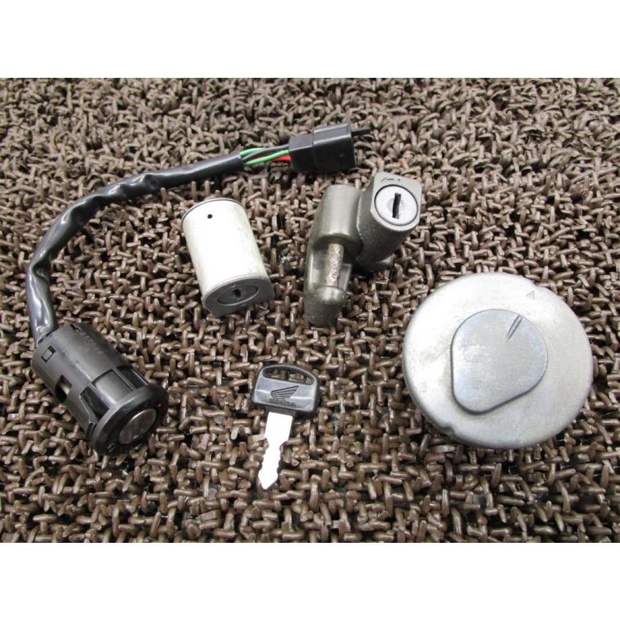 リトルカブ セル付 メインキーセット X62 タンクキャップ！C50 ホンダ 【 C50E 】 Little Cub キャブ車 12V : A-PARTSヤフーショッピング店 - 通販 ...