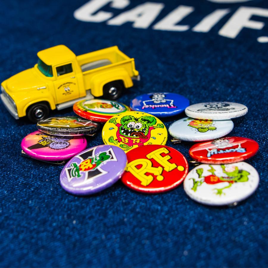 RAT FINK ラットフィンク Rat Fink カン バッジ (缶バッジ) ブラック クロス : MOONEYES - 通販 - Yahoo!ショッピング