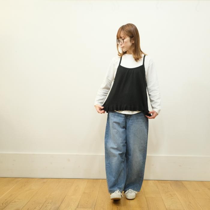 【SALE30%OFF】マオメイド mao made カシミヤブレンド フリル付き ニットキャミベスト 551114 2025AW ...
