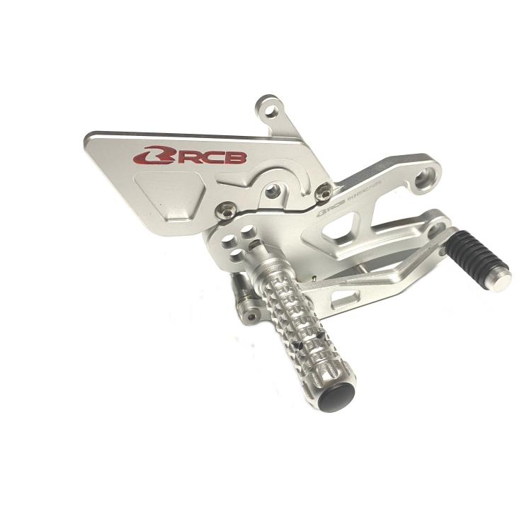 KN企画 GSX-R125・GSX-R150 ・GSX-S125・GSX-S15 RCB アルミバックステップ S2-V2シリーズ（シルバー ...