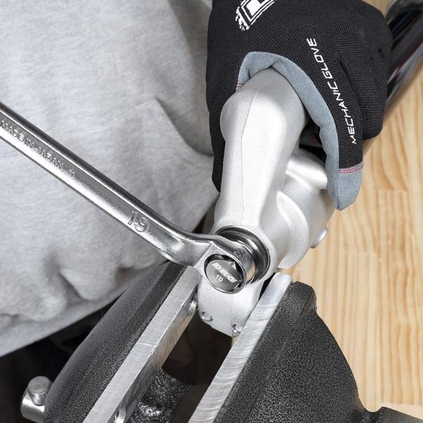 CRF250R KX450F RM-Z450/'15- SHOWA SFF-AIR用 DRC シーリングボルトアタッチメント 19mm/22mm 展示品 (D59-37-120) : モト ...