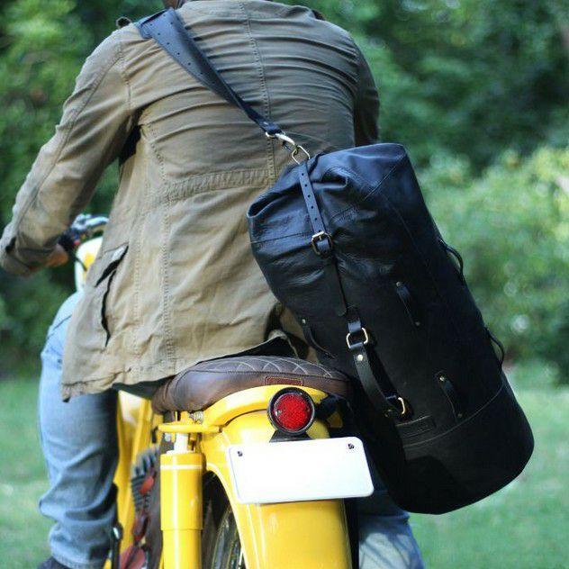 TRIP MACHINE(トリップマシン) ミリタリーダッフルバッグ レザー ブラック 汎用 : モトパーツ バイクカスタムパーツ 専門店 - 通販 - Yahoo!ショッピング