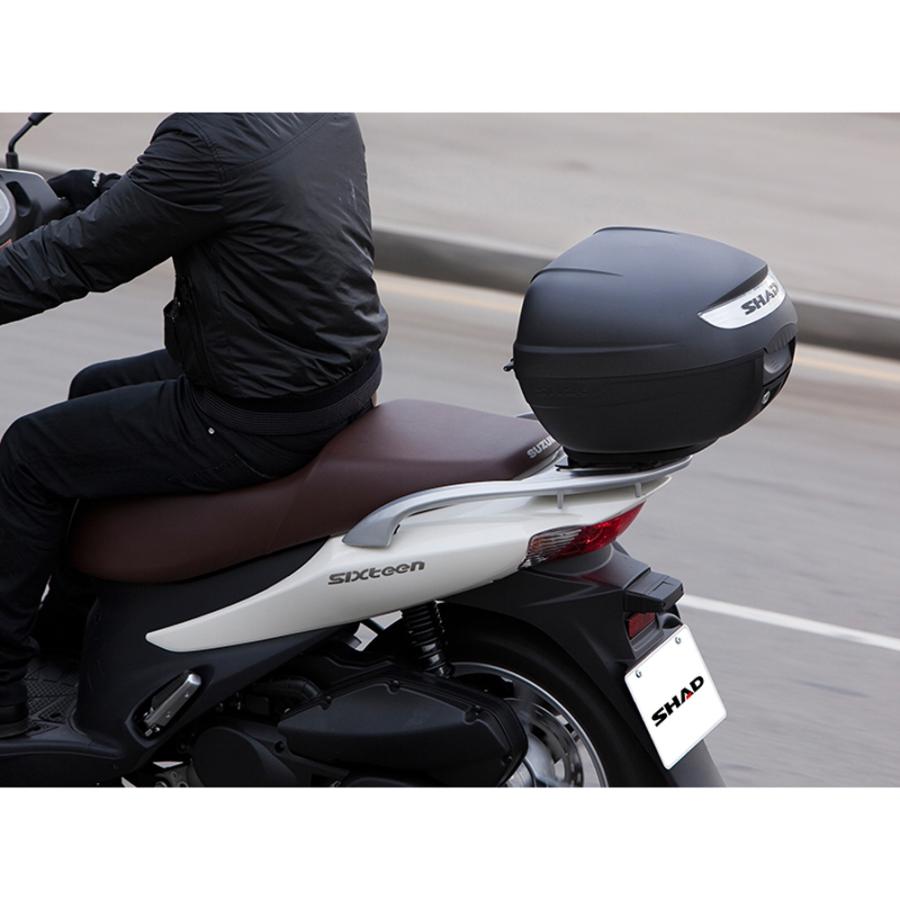 SHAD SH26 トップケース 26L (無塗装ブラック) : モトパーツ バイクカスタムパーツ 専門店 - 通販 - Yahoo!ショッピング