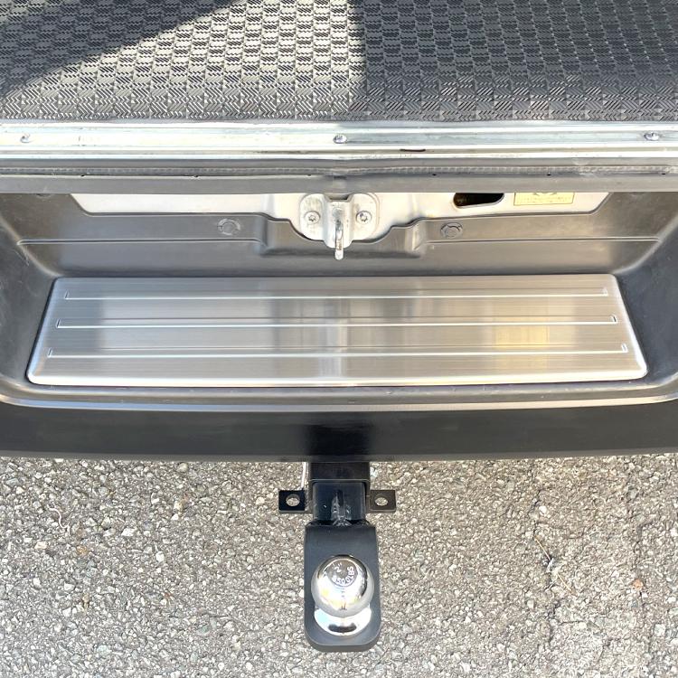 NV350 キャラバンE26 LED ルームランプ セカンドテーブル DX GX リア バンパー ステップガード スカッフプレート メッキカバー タクシー : かりゆし730 - 通販 ...