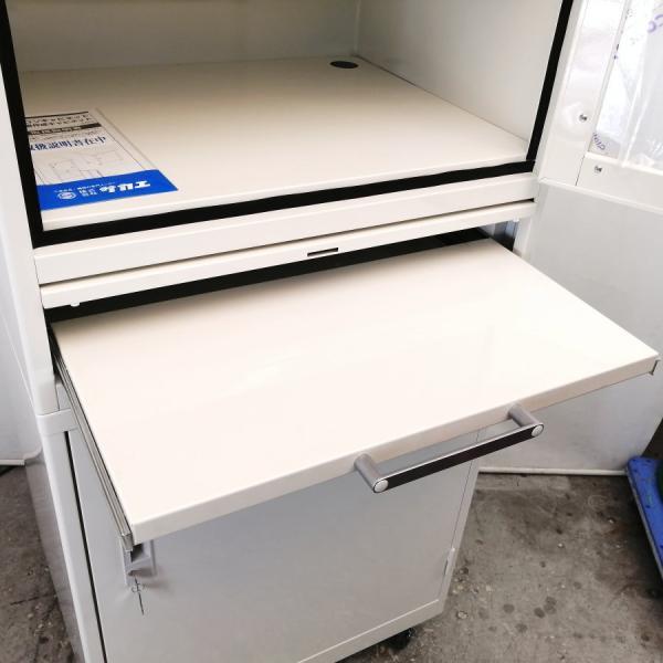 未使用）サカエ/SAKAE W700×D550×H1750mm パソコンキャビネット 指示書作成キャビネット : 1100000075171 : 無限堂あいちヤフーショップ - 通販 ...