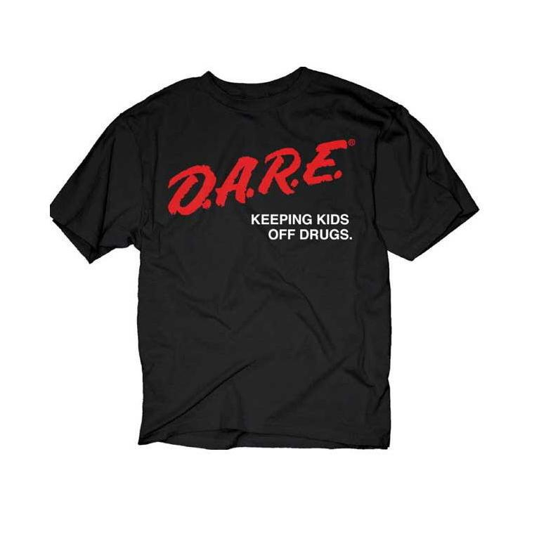 D.A.R.E. デア Tシャツ DARE KEEPING KIDS OFF DRUGS 正規品 : マンブルズ バンドTシャツ 通販 - 通販 - Yahoo!ショッピング