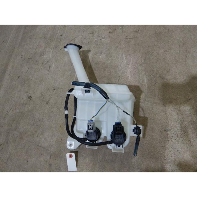 SPADE スペイド DBA-NSP140 ウォッシャータンク 340606 : 有限会社 村上パーツ ヤフー店 - 通販 - Yahoo ...