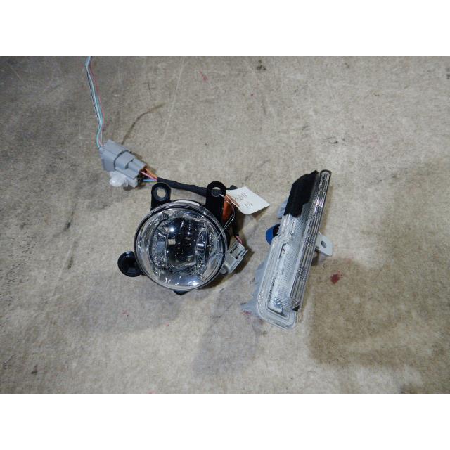 タント 6BA-LA650S 左フォグランプ 345687 : 有限会社 村上パーツ ヤフー店 - 通販 - Yahoo!ショッピング