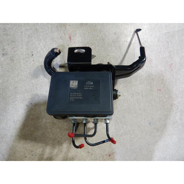 ノート DBA-NE12 ABSアクチュエーター 348276 : 有限会社 村上パーツ ヤフー店 - 通販 - Yahoo!ショッピング