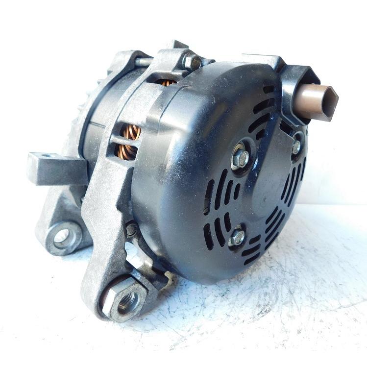 オルタネーター デンソー ランドクルーザー プラド用 104211-3900/ 27060-11350【中古品[程度A]・コア返却不要 ...