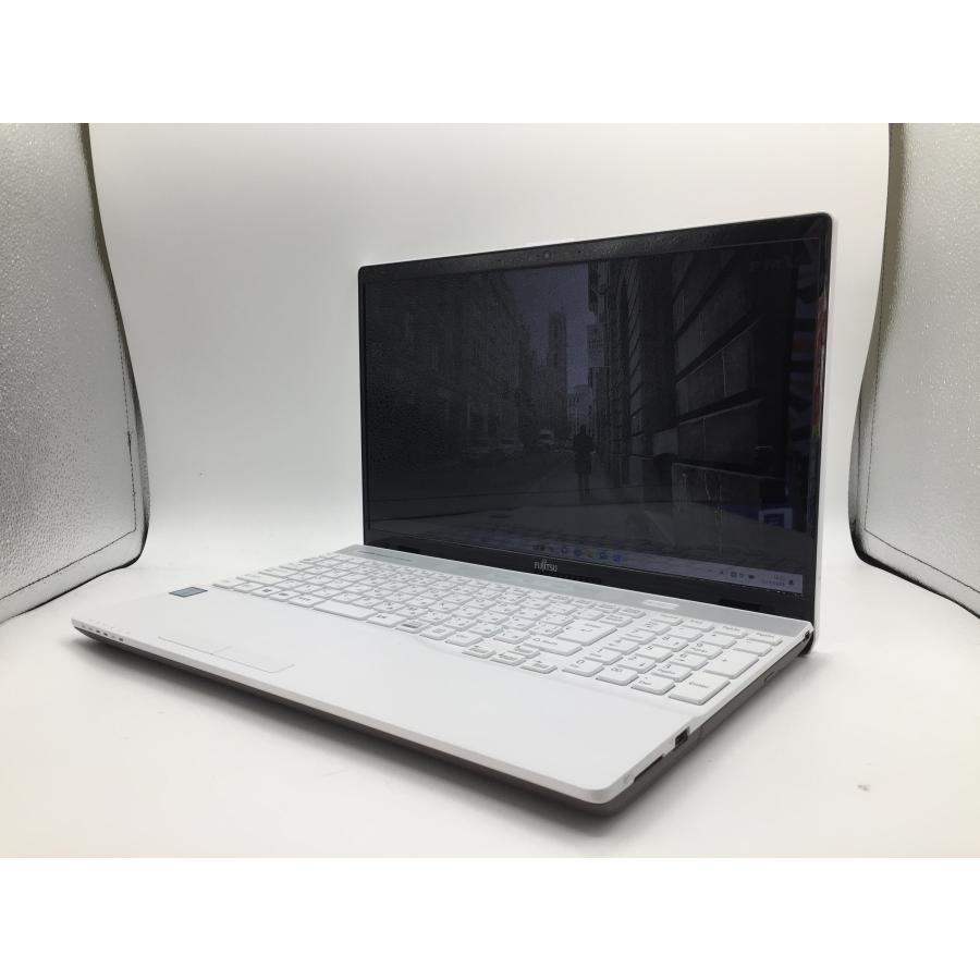 LIFEBOOK Fujitsu AH45/B3 FMVA45B3WG / i3 7130U 8GB M.2 SSD 256GB 15.6 ...