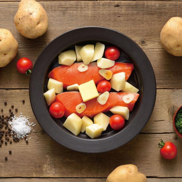 マジカリーノ レンジで発熱する皿 20cm RE-7266 和平フレイズ 電子レンジ 直火 オーブン対応 肉料理 魚料理 :TH4903779472664:neut tools(ニ ...