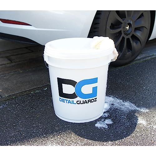 ディテール ガーズ(Detail Guardz)オリジナルバケツ2.0 大容量18L 汚れが見えるホワイト 目盛り付き TR-P18L 洗車バケ : 39way - 通販 - Yahoo!ショッピング