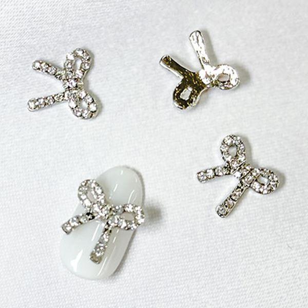 SHAREYDVA きらきらリボン シルバー 5P : ネイルワールド - 通販 - Yahoo!ショッピング