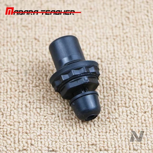 ボルボ テールゲートトランクリッドストップバッファ C30 V40 V60 XC60 XC90 V90 32357334 31395927 ...