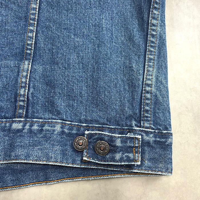 80's LEVI'S 70506-0216 Denim Trucker Jacket SIZE/48 Made in 80's LEVI'S 70506-0216 Denim Trucker Jacket SIZE/48 Made in