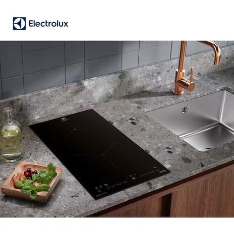 Electrolux ドロップイン 2口 IHクッキングヒーター【EHI326CB 】 : ネットショップACBヤフー店 - 通販 - Yahoo!ショッピング