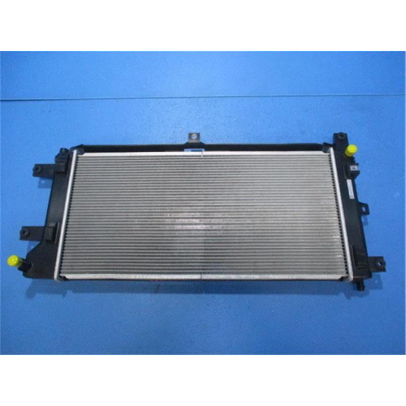 日産 純正 リーフ 《 ZE1 》 ラジエター 21410-5SK0A P10100-23004989 : NGPパーツ王ヤフーショッピング店 - 通販 - Yahoo!ショッピング