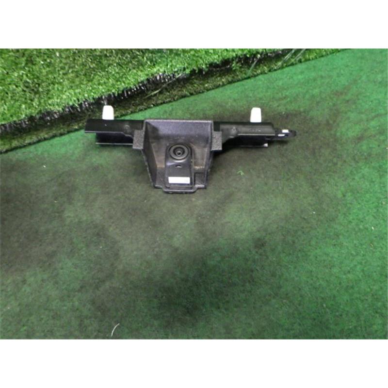トヨタ 純正 ヴォクシー 《 ZWR95W 》 カメラ P10300-23007282 : 10300-23007282 : NGPパーツ王ヤフーショッピング店 - 通販 - Yahoo!ショッピング
