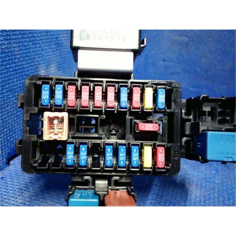 スズキ 純正 ジムニー 《 JB23W 》 ヒューズボックス P10400-22000636 : NGPパーツ王ヤフーショッピング店 - 通販 - Yahoo!ショッピング