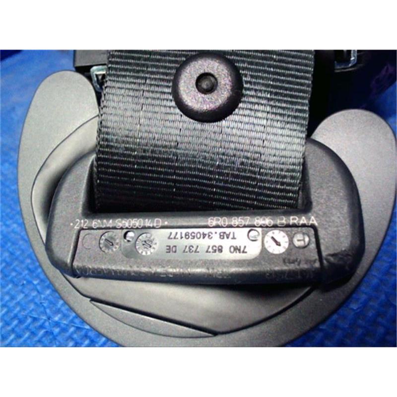 ワーゲン 純正 ポロ 《 6RCBZ 》 リアシートベルト P10400-22003941 : NGPパーツ王ヤフーショッピング店 - 通販 - Yahoo!ショッピング