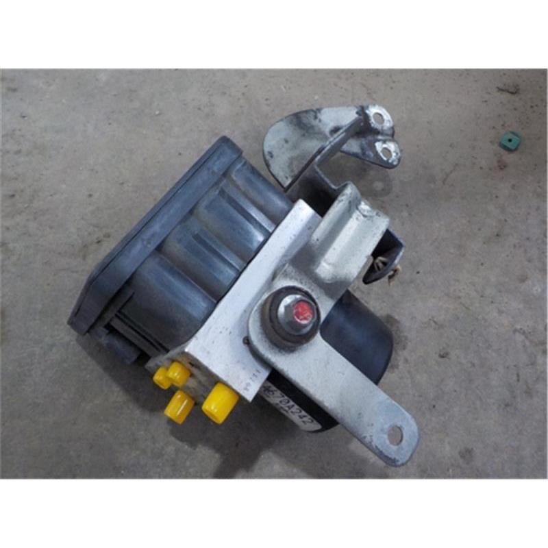 三菱 純正 デリカD5 《 CV5W 》 ABSブレーキアクチュエーター P10500-21025160 : NGPパーツ王ヤフーショッピング店 - 通販 - Yahoo!ショッピング