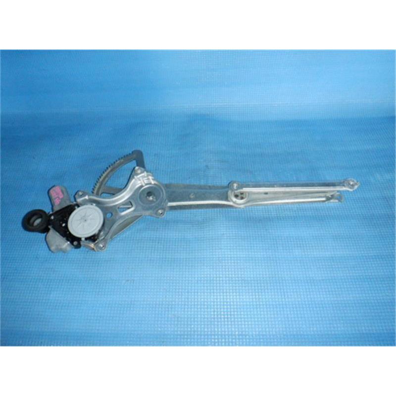 トヨタ 純正 ヴォクシー 《 ZRR75G 》 右フロントパワーウィンドウモーター 85710-52171 P10700-21021925 ...