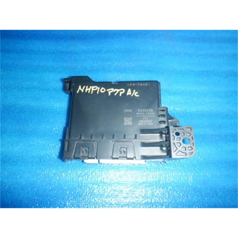 トヨタ 純正 アクア 《 NHP10 》 エアコンコンピューター P10700-23017196 : NGPパーツ王ヤフーショッピング店 - 通販 - Yahoo!ショッピング
