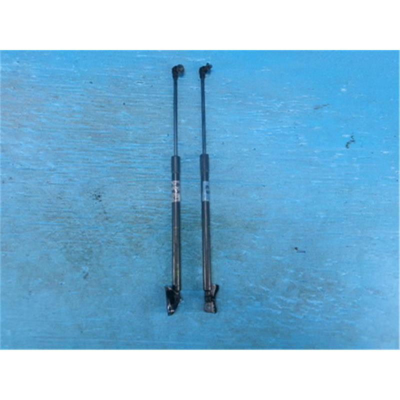 三菱 純正 アウトランダー 《 GG2W 》 リアダンパー 5802A480 P11700-24010549 : 11700-24010549 : NGPパーツ王ヤフーショッピング店 - 通販 ...