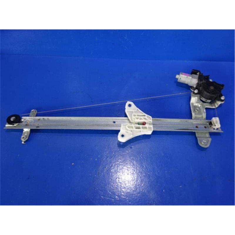 マツダ 純正 フレアワゴン 《 MM32S 》 右フロントパワーウィンドウモーター 1A27-58-560A P20200-24002223 : 20200-24002223 : NGPパーツ ...