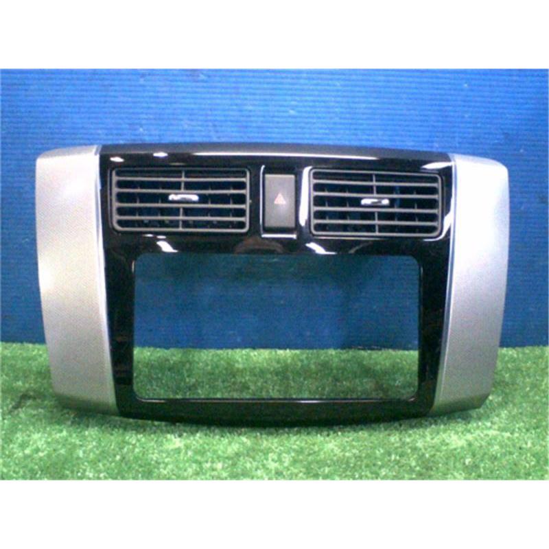 ダイハツ 純正 ムーブカスタム 《 LA100S 》 オーディオパネル P21000-24000020 : NGPパーツ王ヤフーショッピング店 - 通販 - Yahoo!ショッピング