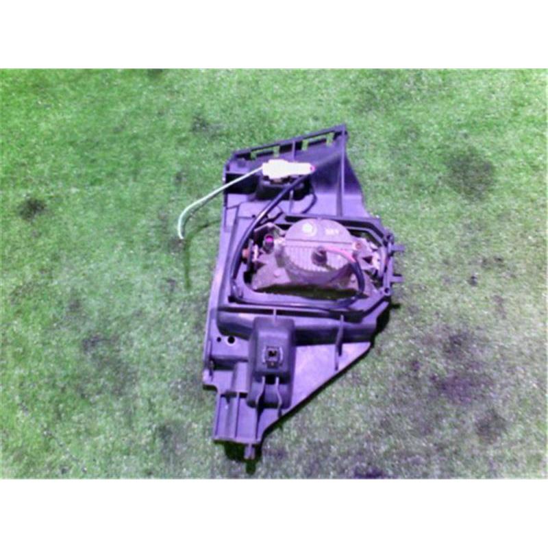 スズキ 純正 ワゴンRソリオ 《 MA34S 》 右フォグライト 35501-82H00 P30300-23009607 : NGPパーツ王ヤフーショッピング店 - 通販 - Yahoo!ショッピング