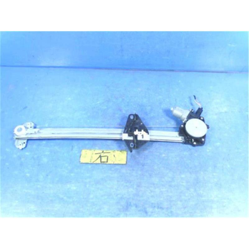ホンダ 純正 フリードスパイク 《 GB3 》 右フロントパワーウィンドウモーター 72210-SYY-003 P30300-25000586 : NGPパーツ王ヤフーショッピング店 - 通販 ...