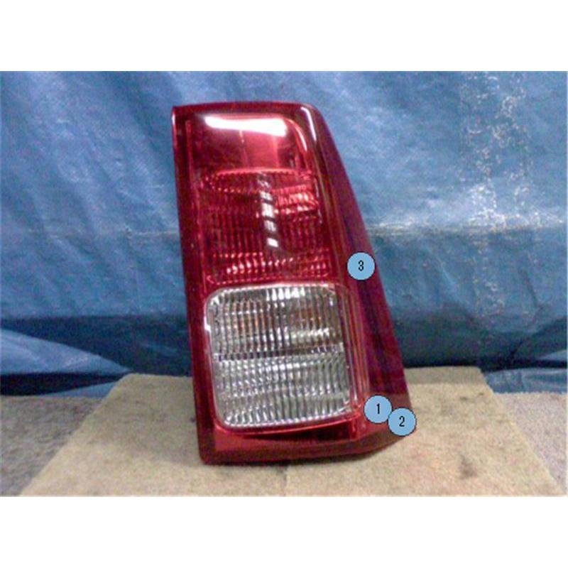 三菱 純正 トッポ 《 H82A 》 右テールランプ MR583184 P40300-23000412 : NGPパーツ王ヤフーショッピング店 - 通販 - Yahoo!ショッピング