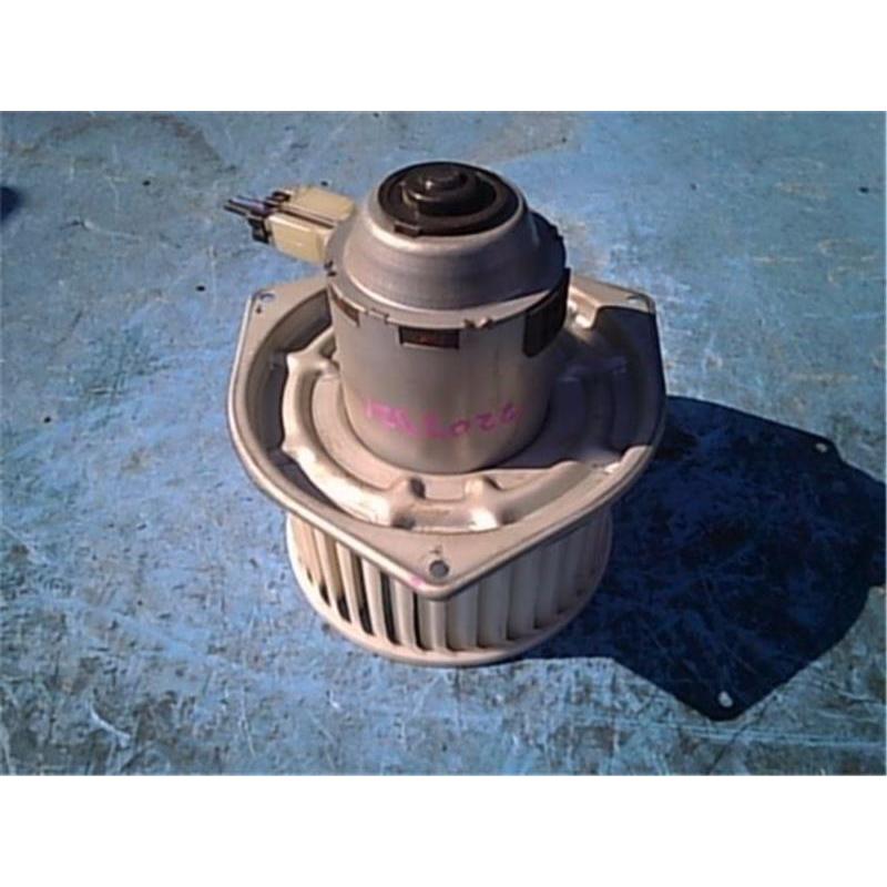 三菱 純正 タウンボックス 《 U61W 》 ヒーターブロアモーター 7801A417 P41900-23001035 : 41900-23001035 : NGPパーツ王ヤフーショッピング店 ...