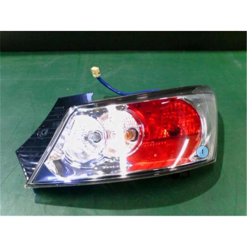 トヨタ 純正 bB 《 QNC20 》 右テールランプ 81550-B1190 P42500-24015343 : NGPパーツ王ヤフーショッピング店 - 通販 - Yahoo!ショッピング